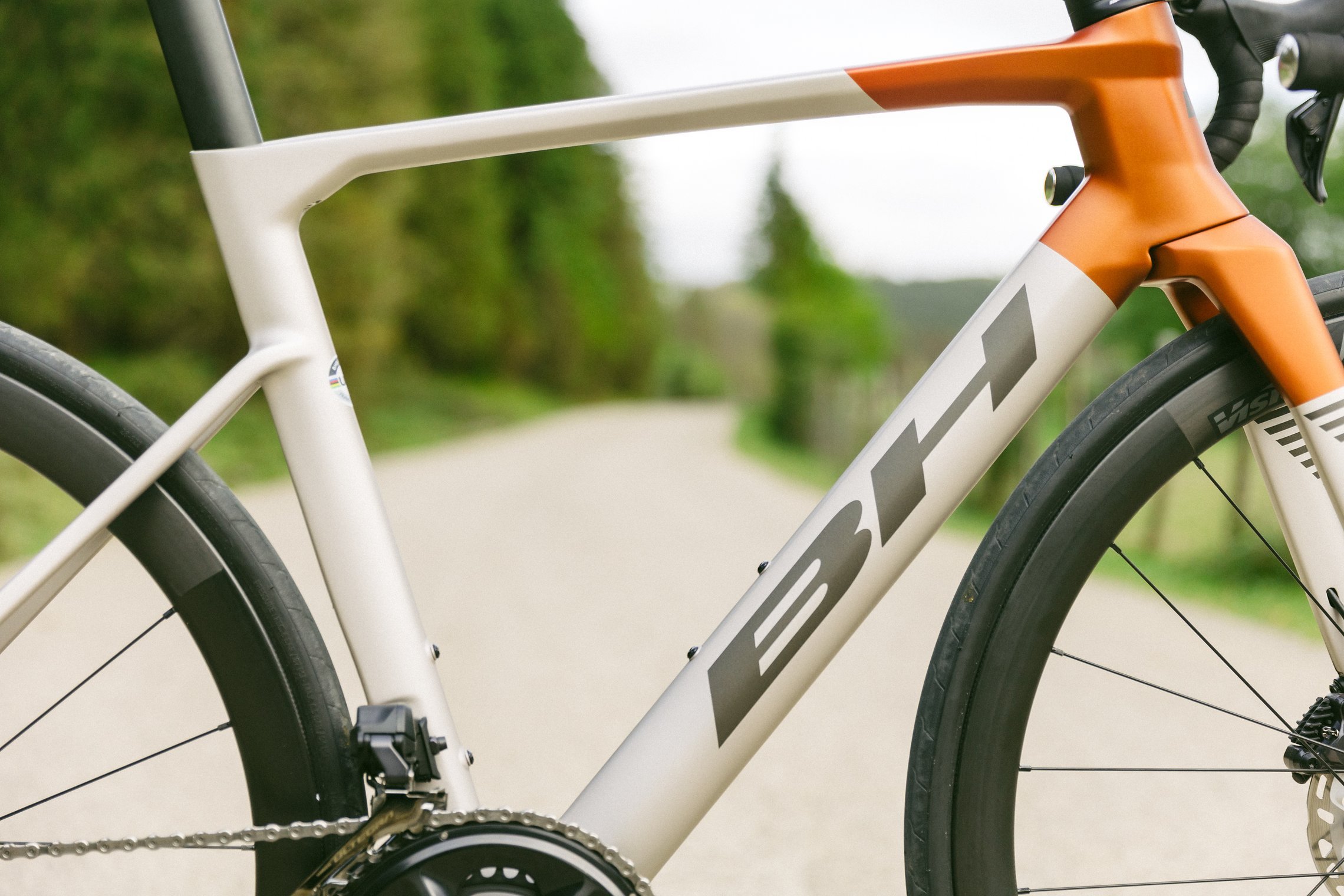 Neues BH RS1 Aero-Rennrad: Leichter, steifer und komfortabler - Rennrad-News